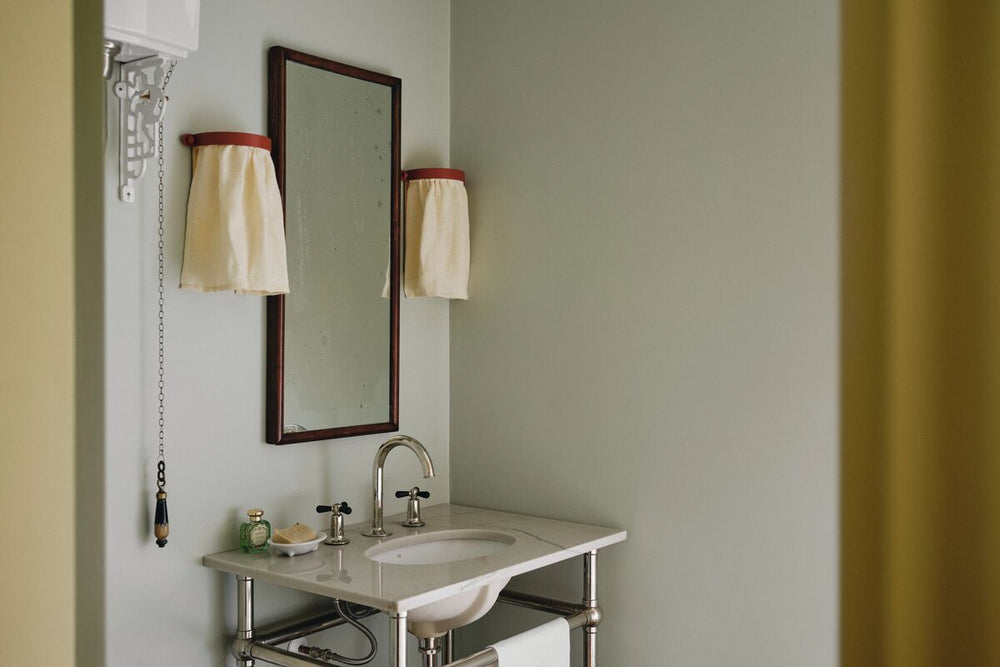 Eight Stylish Green Bathroom Ideas